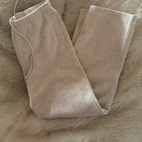 SKIMS | Pants & Jumpsuits | Skims Neutral Sweatpants | Poshmark